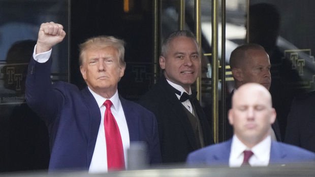 Trump 'sus payı' davasında suçlamaları reddetti - Bloomberg HT