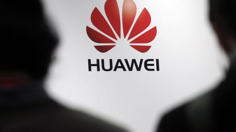 ABD Ticaret Bakanlığı'ndan Huawei'ye yeni engel hazırlığı | Son dakika ...