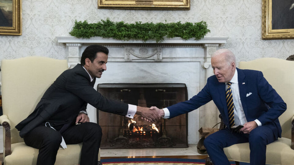 Biden ve Katar Emiri Al Sani Beyaz Saray'da görüştü | Son dakika ...